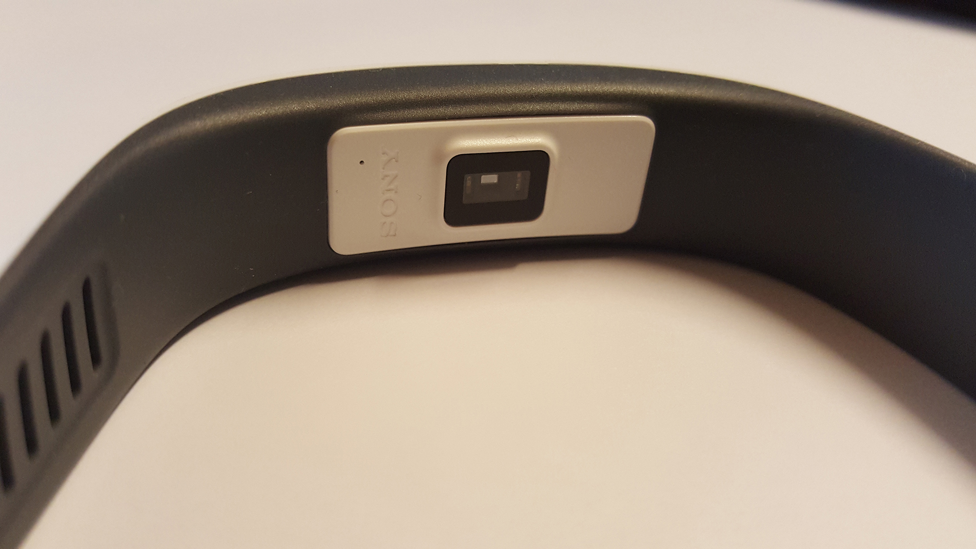 Test Sony SmartBand 2, le nouveau bracelet connecté